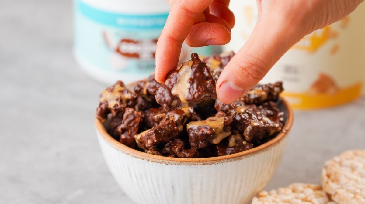 Viral Chocolate Rice Cake Bites - MYPROTEIN™