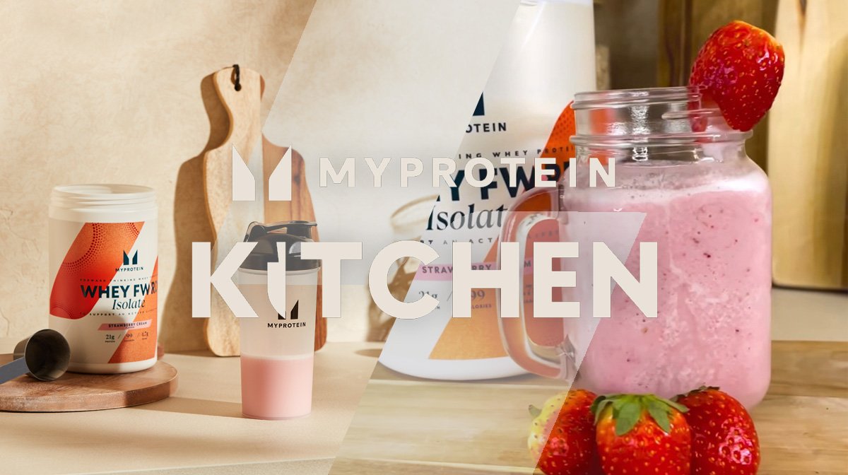 Strawberry Whey Forward Isolate Smoothie - MYPROTEIN™