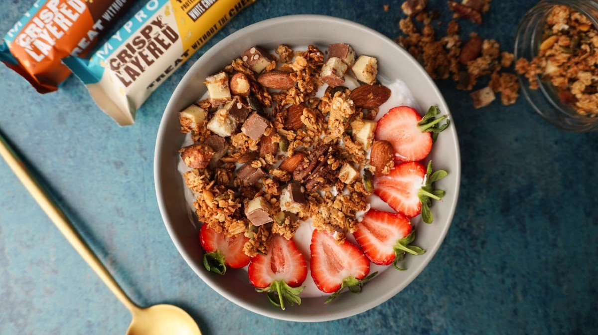 Crispy Layered Bar Granola | Homemade Protein Granola Recipe - MYPROTEIN™