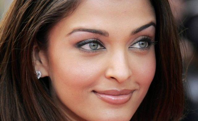 ¿Qué forma le debo dar a mis cejas? - LOOKFANTASTIC