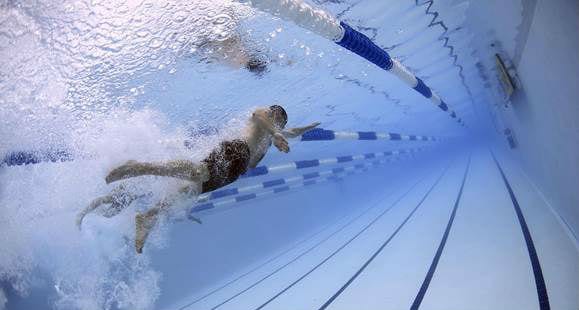 HIIT Swimming Workout To Burn Fat - MYPROTEIN™