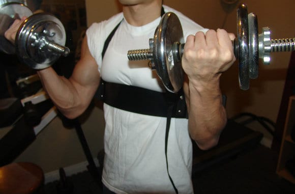 Curl Con Manubri | Esecuzione e muscoli - Myprotein.it